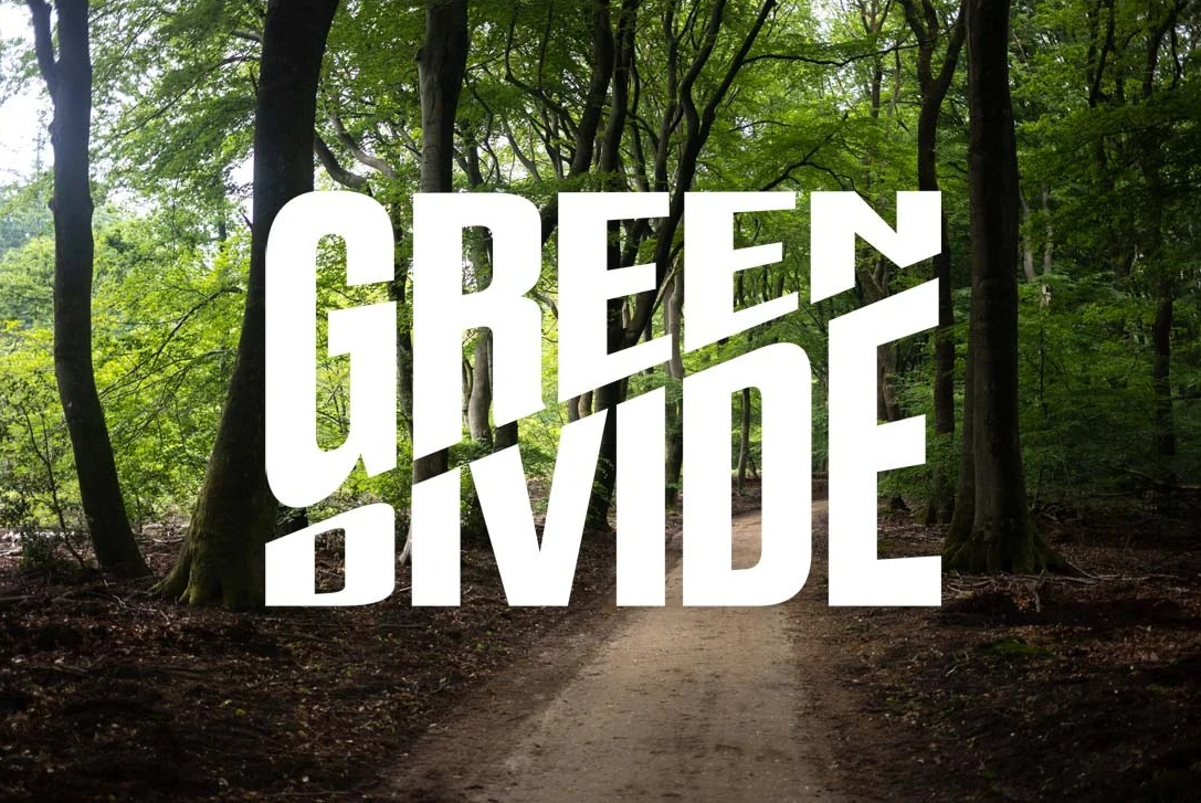 GREEN DIVIDE – officiële guide en FAQ. – erwinsikkens.com